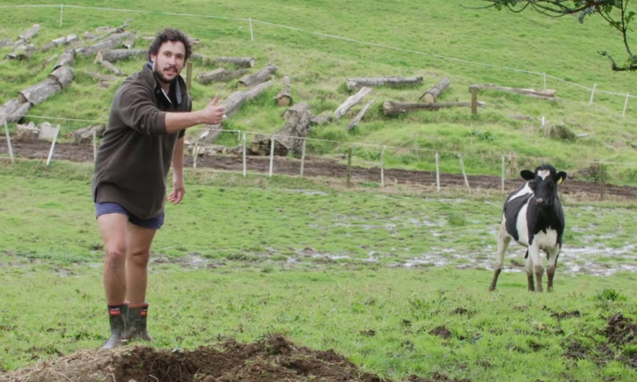 ASB Farmsmarts: Halter CEO Craig Piggott on remote controlled cows and ...