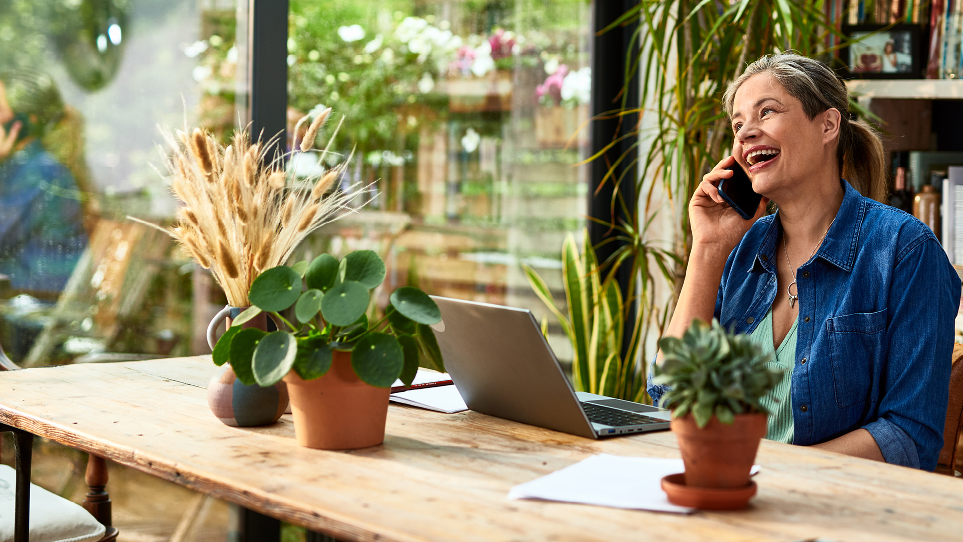 Banking for self-employed - Accounts & credit cards | ASB